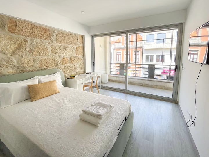Brito Capelo Studio With Balcony - 2 Guests - Matosinhos