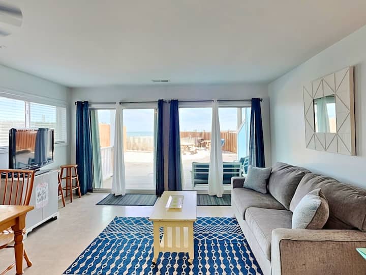 The Riggings #E1 |  Pool + Beach Access - Kure Beach, NC