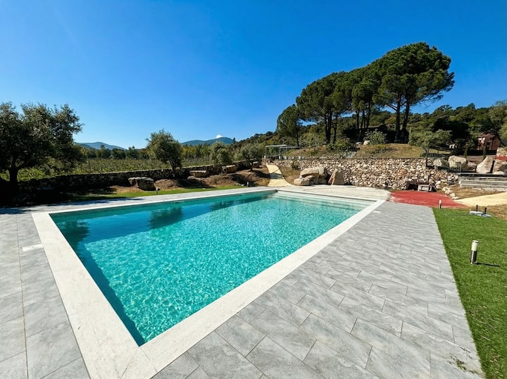 Is Cherchis - Pool Resort - Castiadas