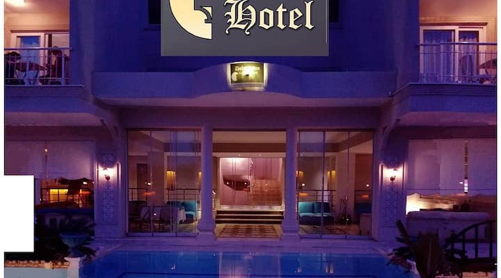 2 Kişilik Standart Balkonlu Oda - Side