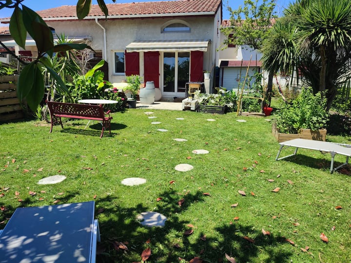 Maison Cosy & Lumineuse Avec Jardin Privé - Bidart