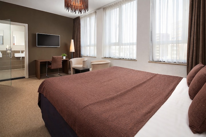 Superior Room - Eindhoven