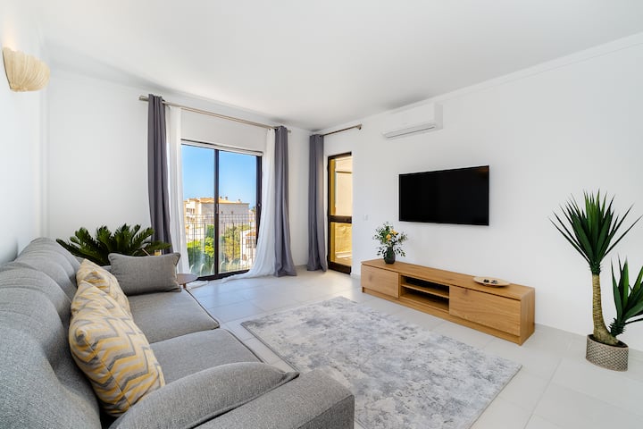 Poente - Beautiful Family & Pool Apartment - Albufeira