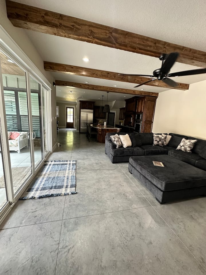 The Sterling House - Weatherford, TX