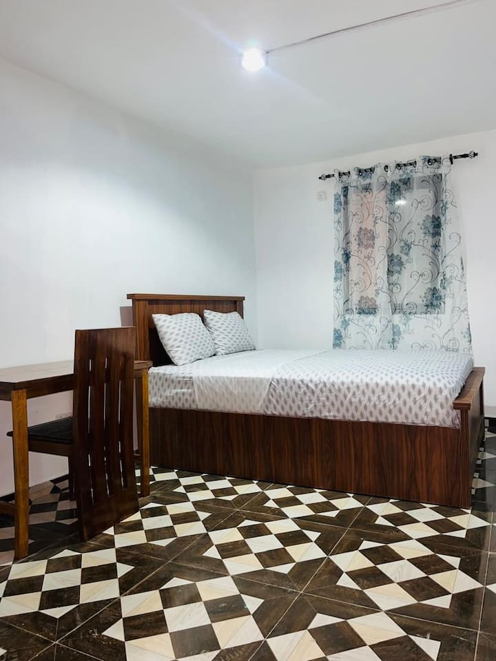 Hannah's Hilltop - Private Suite 1 - Sierra Leone