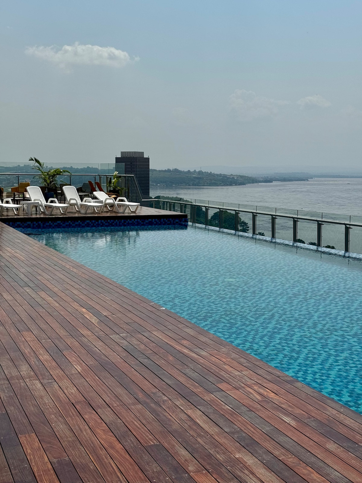 Luxury 3Br River views | rooftop pool & gym! - Apartments for Rent in ...