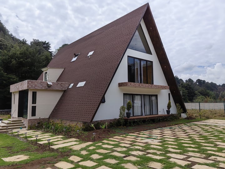 Cabaña Alpina De Lujo En Tecpán Guatemala! - Guatemala