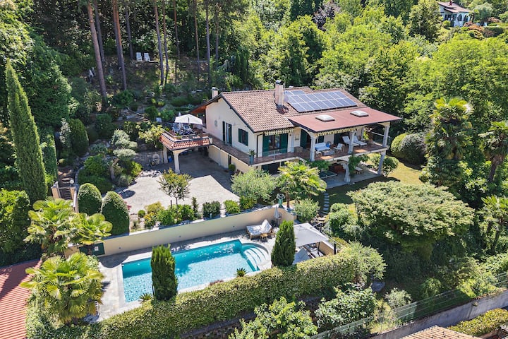 Welcoming Villa With Pool & Lakeview! Villa Emilia - Arona