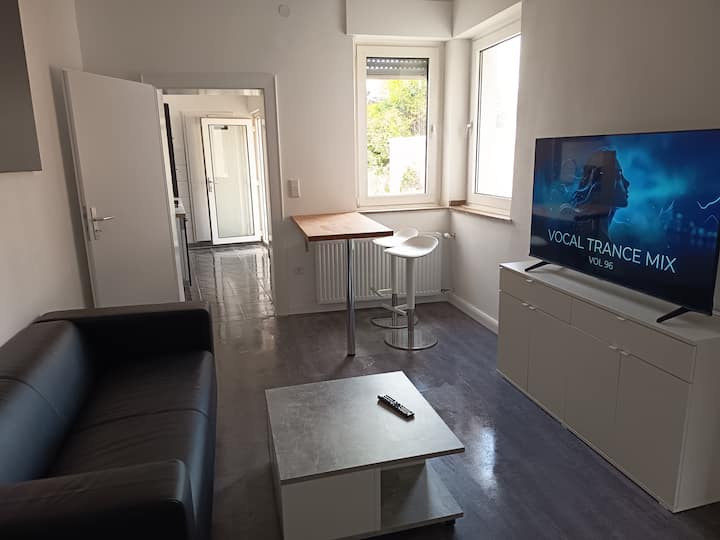 Stilvolles Apartment Zentral Gelegen | Platz Für 4 - Neuss