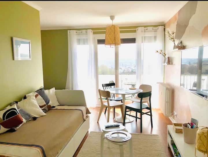 Appartement Lumineux Et Calme • Vue Panoramique - Évreux