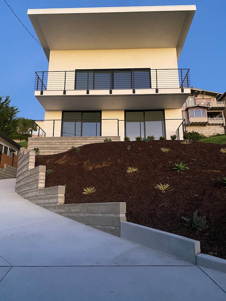 Luxury Home - Theater Of The Pacific! - Morro Bay, CA