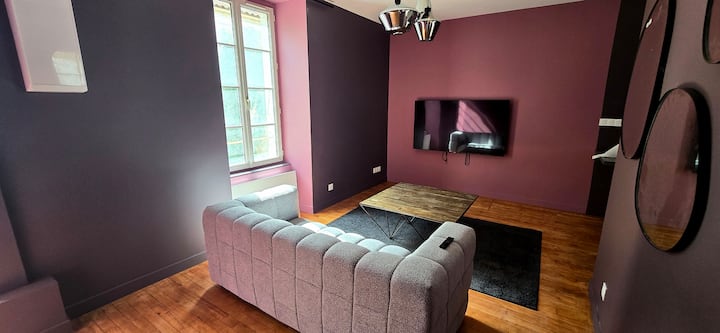 L'écrin Pourpre - Centre Ville - Wifi - Idéal 2p - Angoulême