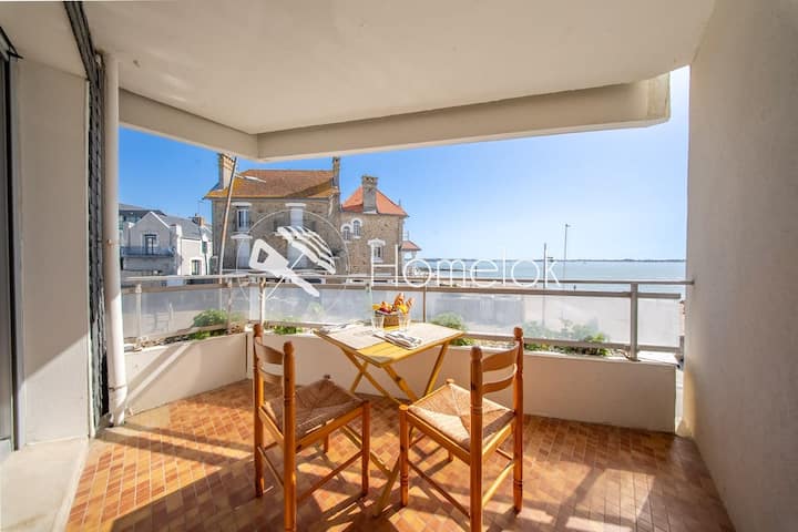 Les Pieds Dans Le Sable Vue Panoramique - Larmor-Plage