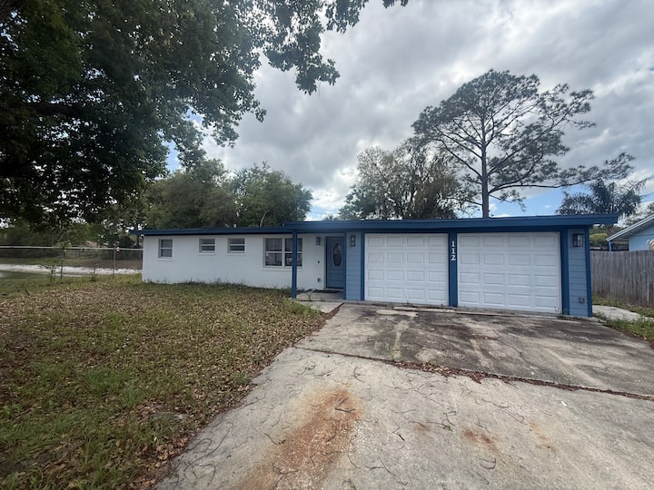 Cozy Florida Retreat - Lake Mary, FL
