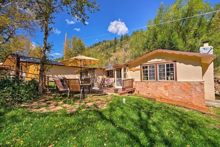 Unique, Spacious Cabin Private And Hot Tub - Woodland Park, CO
