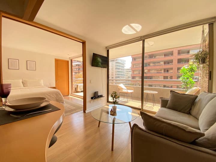 Exclusivo El Golf: Cómodo, Luminoso, Gran Terraza. - Chile