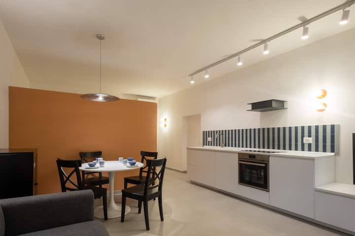 The Urban Glow Loft - Vasto