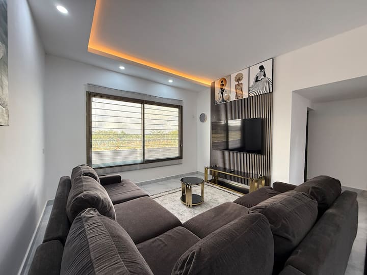 Executive Villa In Foxdale Wi-fi, Private Yard - Zambia