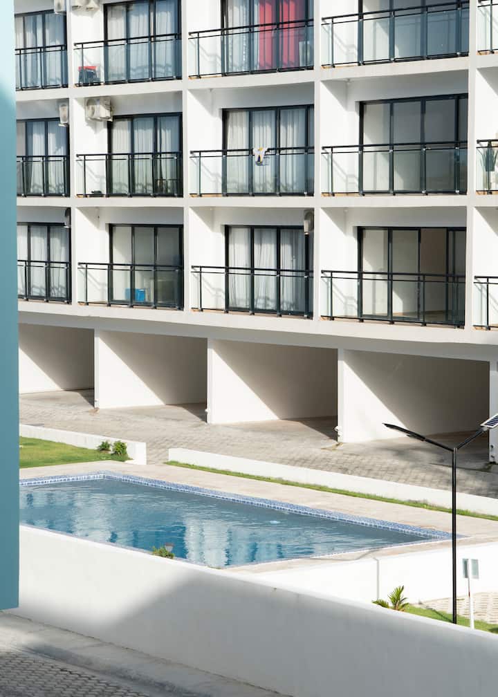 2br Condo W/ Pool • Walk To Beach • Los Corales - Punta Cana