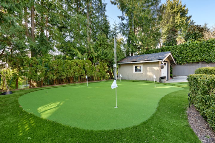 Family-friendly 5br Retreat | Gym + Putting Green - Vancouver