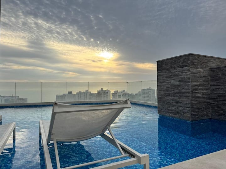 Luxury Apt, Gym Pool Balcony | 14th Floor Barranco - Perú
