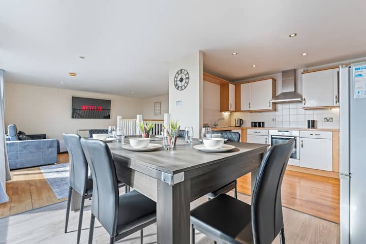 Stunning Duplex In Nottingham Centre - Sleeps 12 - Nottingham