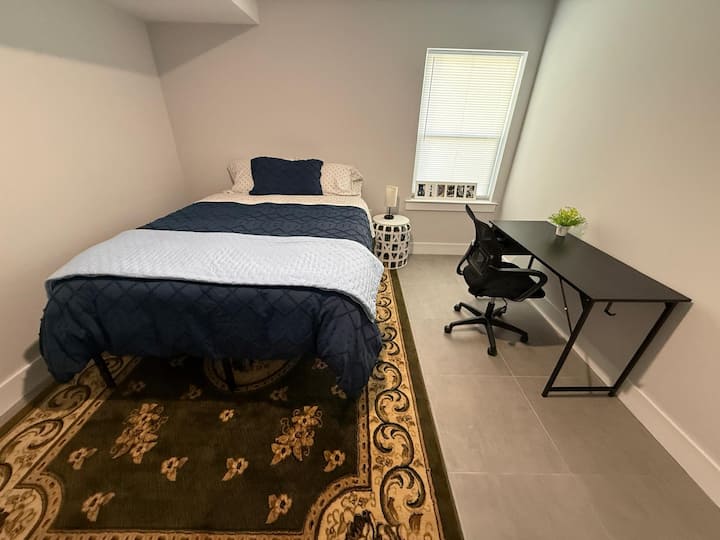 Beautiful Private Room *20 Min To Nyc* Near Ewr #1 - Staten Island, NY