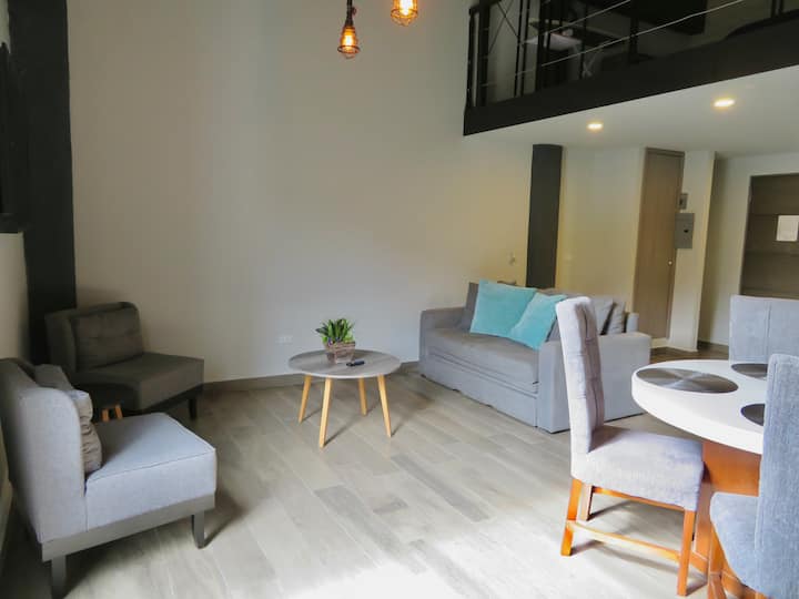 Loft Elegante Con Diseño Moderno - San Pedro Garza García
