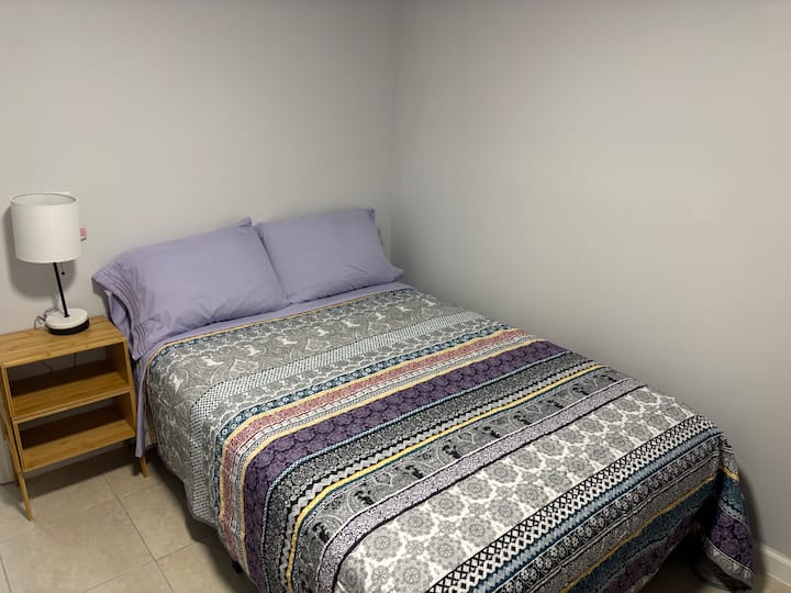 Purple Boho Room - 好萊塢