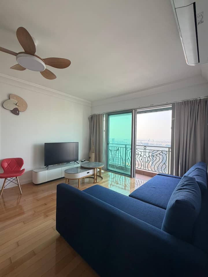 鄰近機場，迪士尼樂園，豪華海景公寓 - Discovery Bay