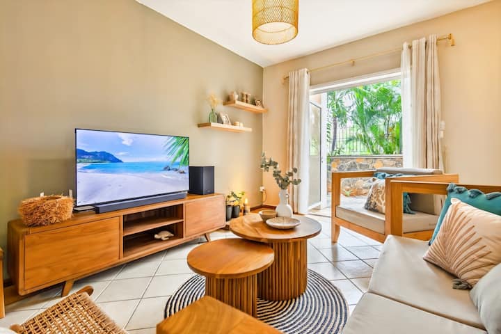 -Sôblue-
Piscine/jaccuzi - Plage à 3 Min à Pieds. - 模里西斯