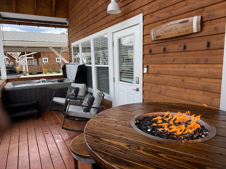 Dover Bay|sleeps Up To 10| Private Hot Tub*e-bikes - Sandpoint, ID