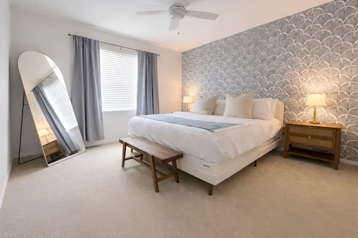 Exceptional Comfort & Style Home In Prime Location - Allen, TX