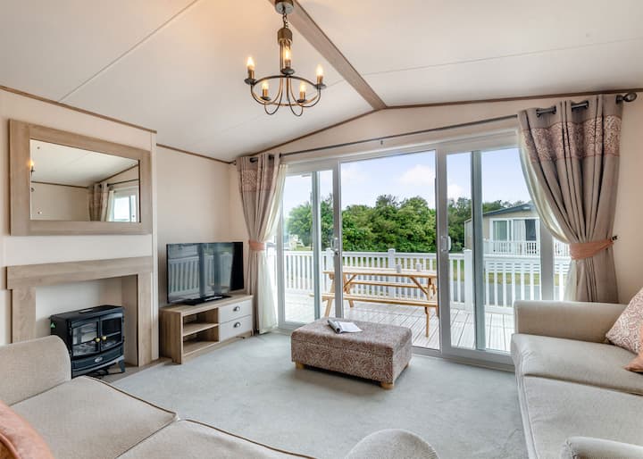 Gold Premium, Parking Ensuite Decking & Sea View P - Newquay
