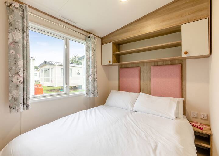 Silver 3caravan With Parking, Decking & Sea View P - Newquay
