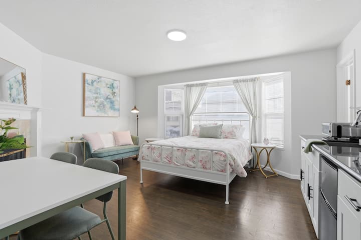 Golden Gate Park Studio - San Francisco, CA