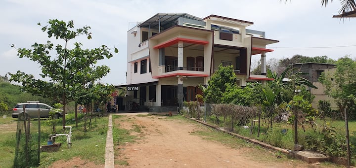 Lathamahi Homestay
By Club House - Kumbakonam