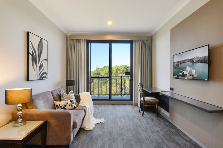 Modern 1br Apt 1km To Macquarie Park Station - Lane Cove National Park