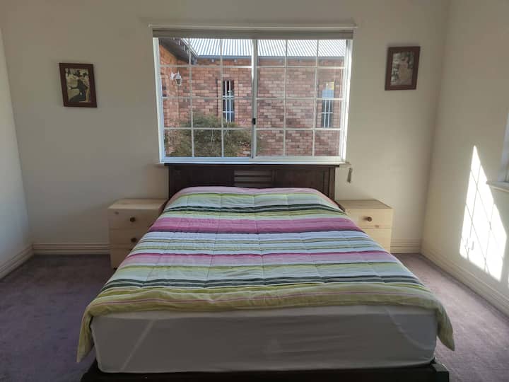 Room With Private Bathroom And Own Entrance. - Manjimup