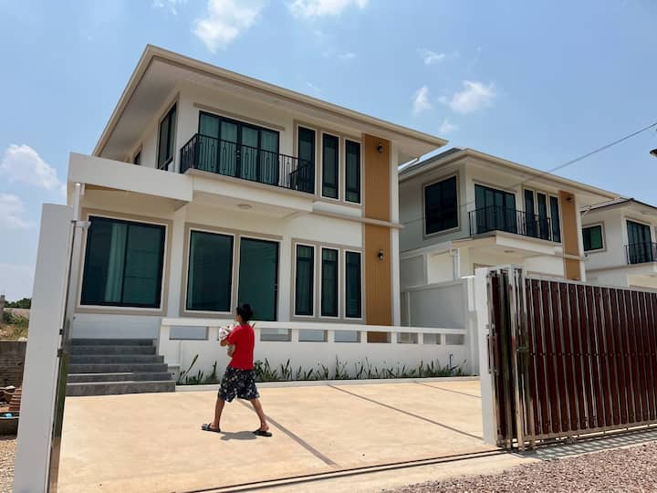 Meesuk Villa 1 - Mae Sot