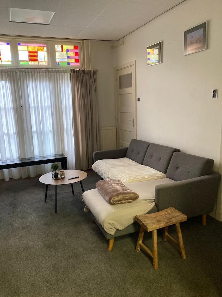 Comfortabele Woning In Het Hart Van Waalwijk - Loon op Zand