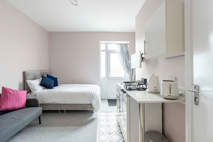 The Terrace Room - Brístol