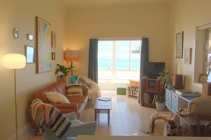 The Sunroom - Glenelg - South Australia