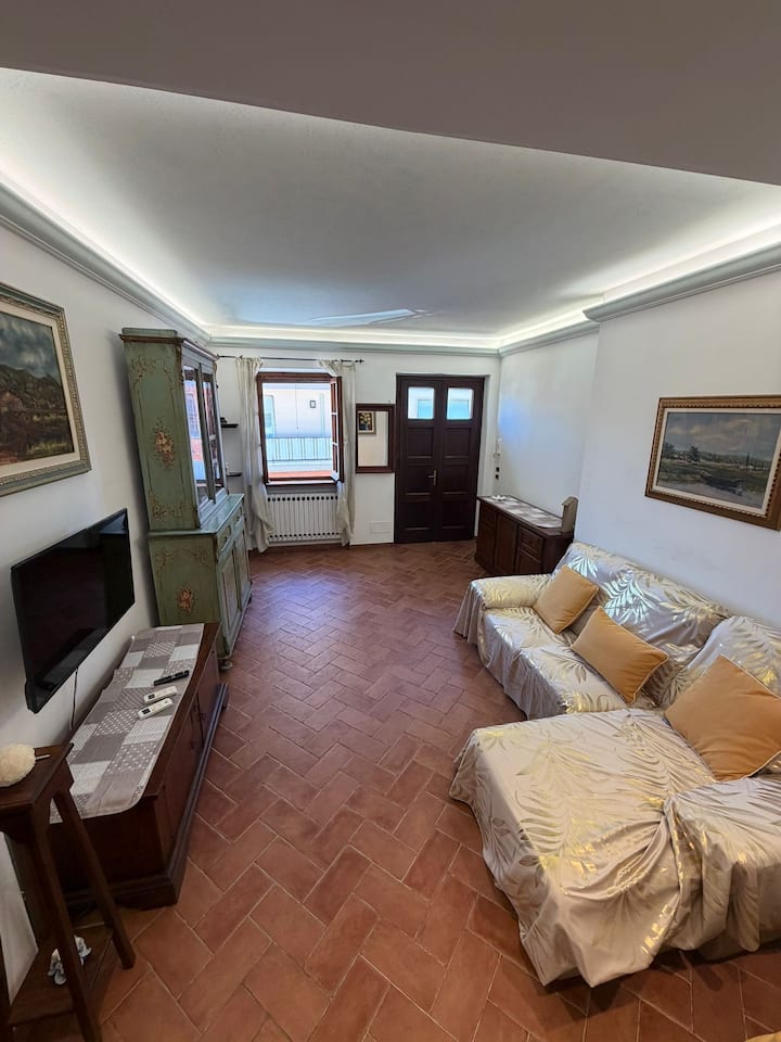 Accogliente Appartamento, Elegante E Funzionale - Viareggio