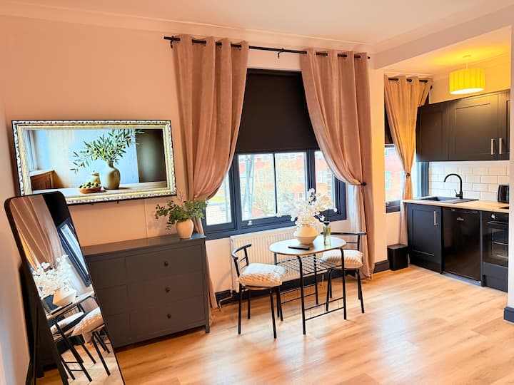 Apartment 1 - Norwich