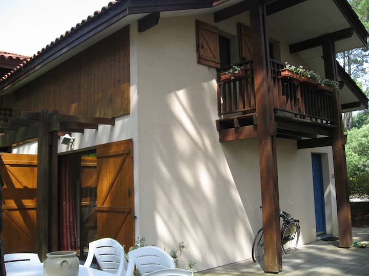 Maison Avec Belle Terrasse, Grand Jardin, Piscine - Lacanau Océan