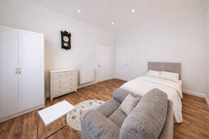 Contractor Stay | Free Parking | Near City Centre - Sunderland