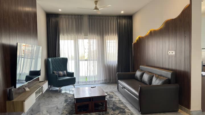 Mishan Abode- Entire 2bhk Apartment At Third Floor - Mysore