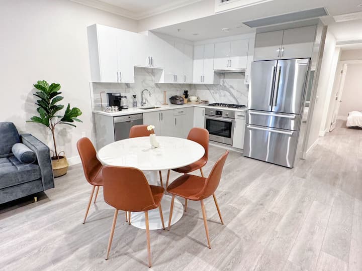 Spacious 4br Townhouse In Vancouver West Oak St - Vancouver