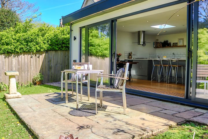The Garden Room - Luxury Hideaway, Bantham, Devon - Thurlestone